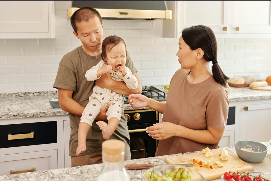 Know Your Baby's Hunger Cues: A Key to Responsive Feeding – Flegen